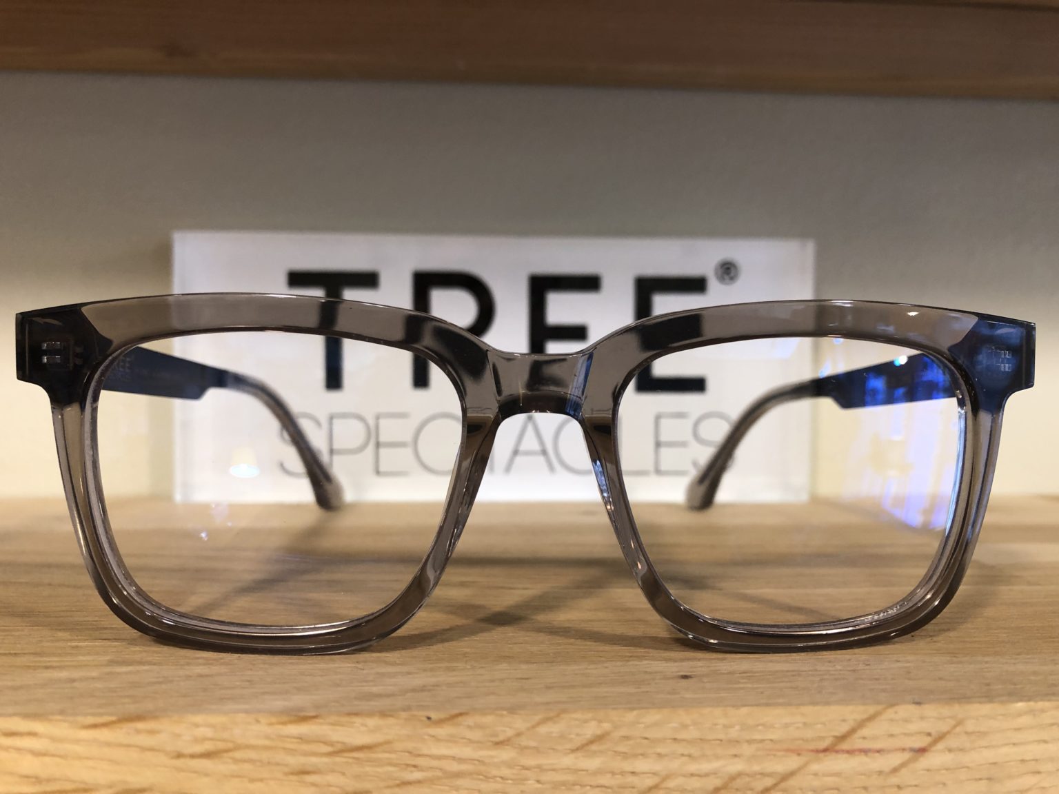 Les lunettes - Le Monde à vos Yeux